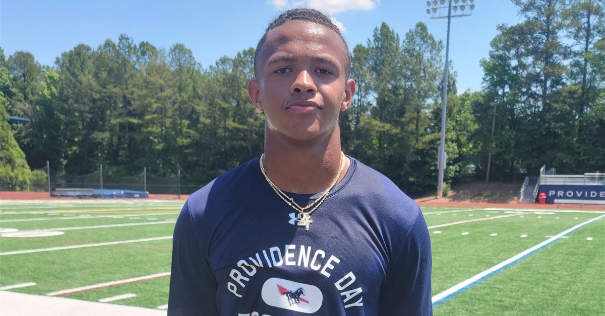 More positives for Michigan with Jadyn Davis: “I'd go to war with Coach ...