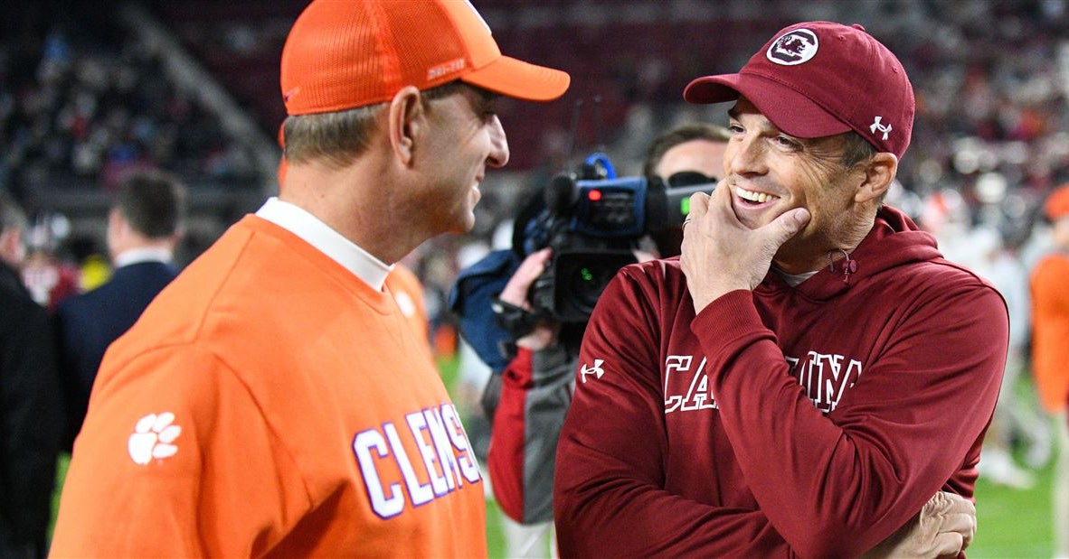 Beamer, Swinney discuss NIL with South Carolina lawmakers