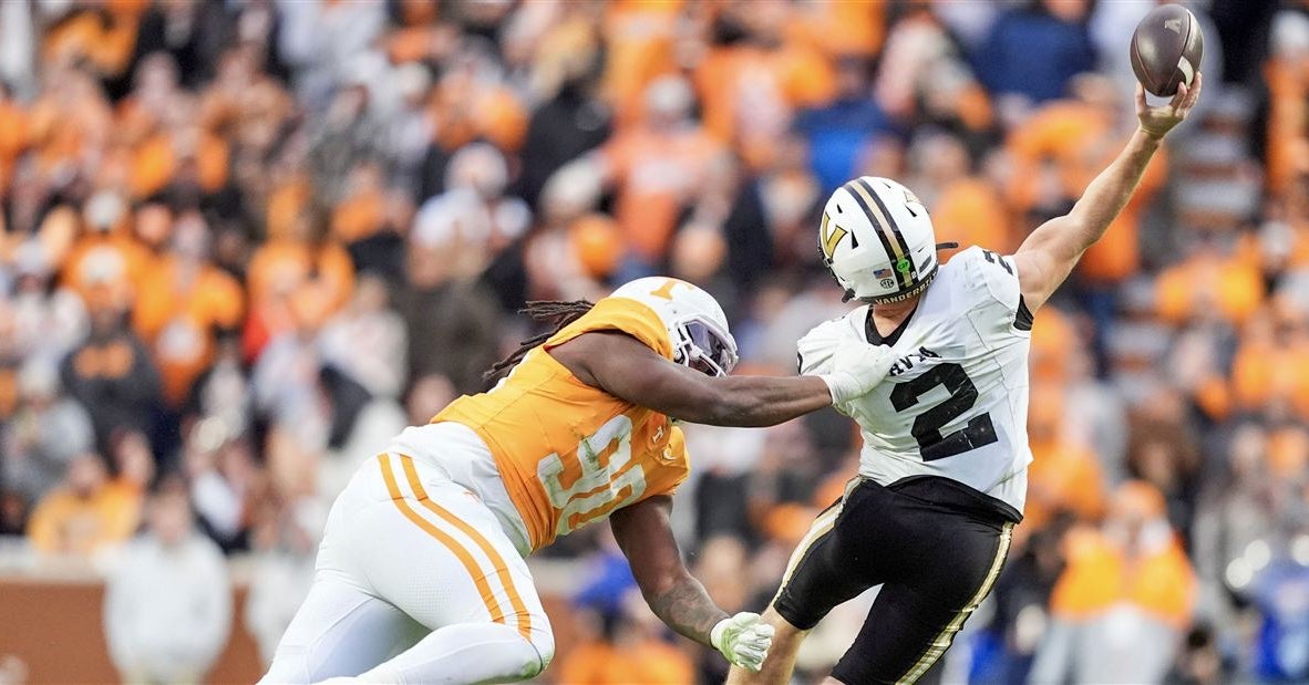 Instant takeaways: Tennessee’s regular season ends in a thud with ...