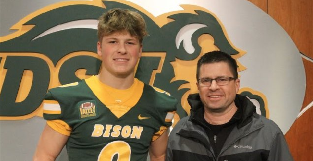 Bison land Omaha QB Cole Payton