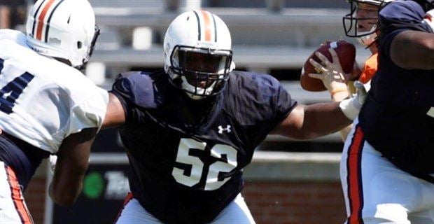 Who took first-team reps at center Sunday?