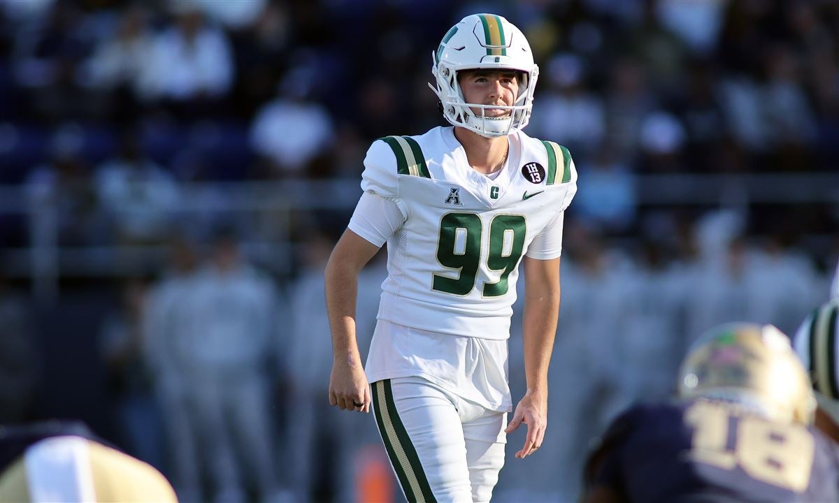 Cincinnati lands Charlotte kicker Stephen Rusnak