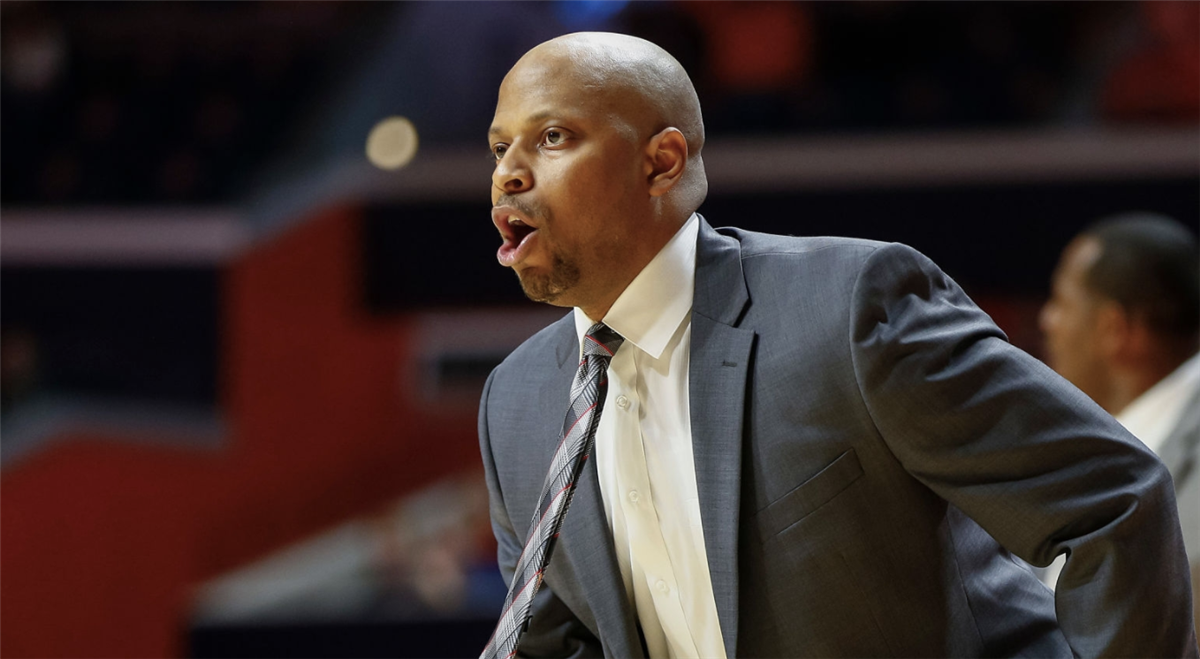 Jason Gardner back on the sidelines