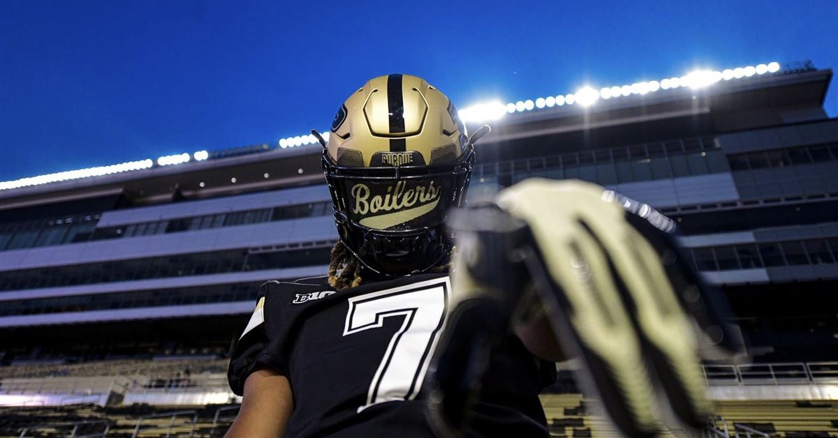 Touted Texas pass rusher Jaylin Jones commits to Purdue