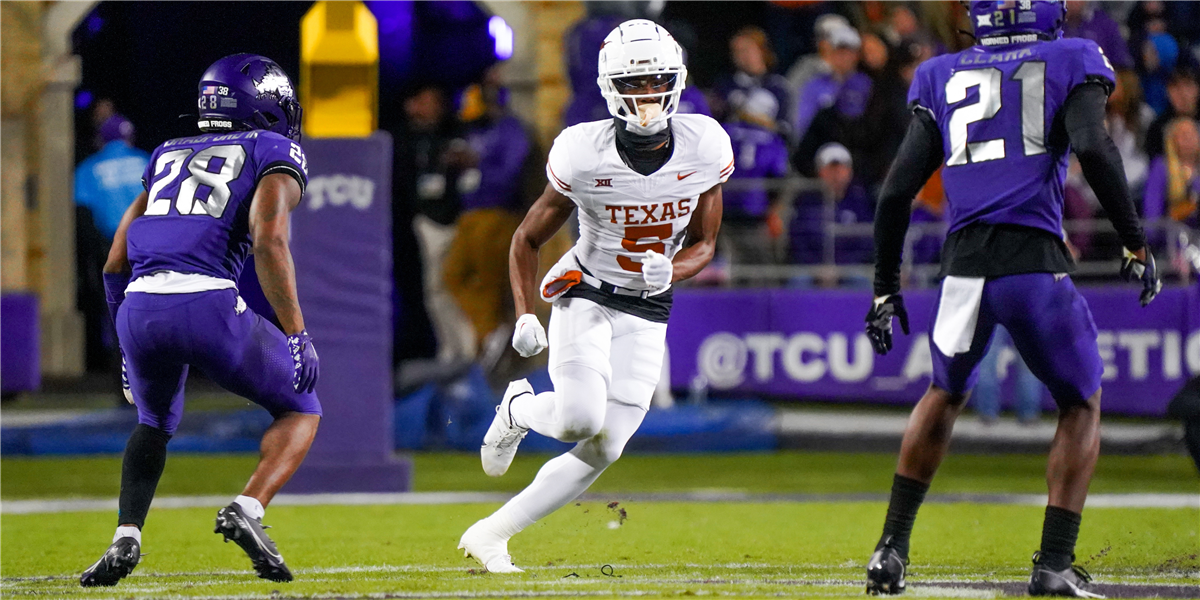 Texas survives TCU late surge: AD Mitchell wows college football world ...