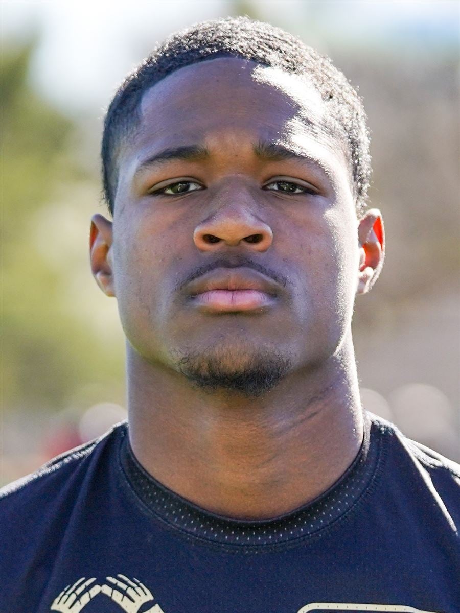 2027 Football Recruits