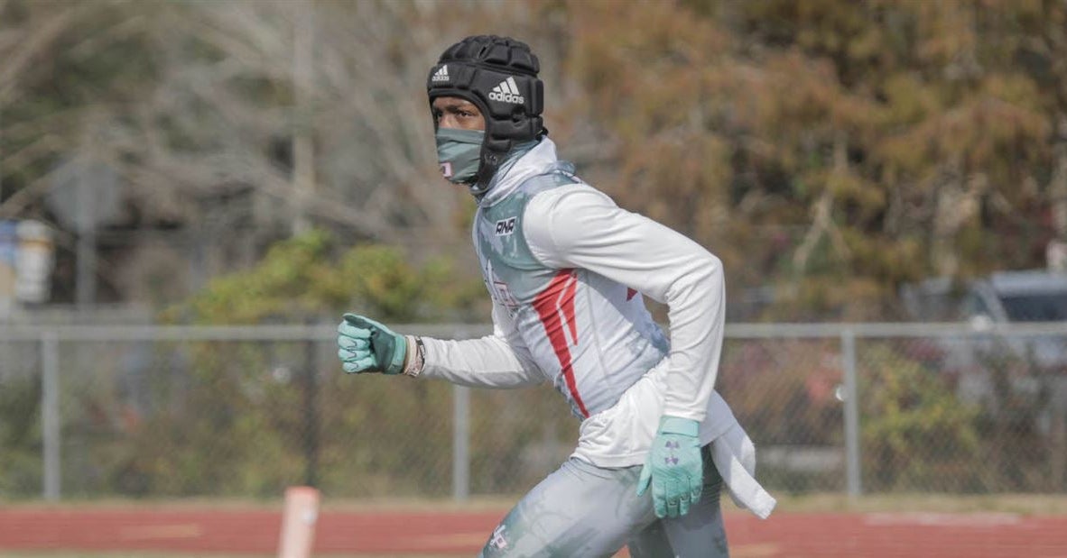 Top100 2024 CB Tavoy Feagin enjoys time around Corey Raymond during UF ...