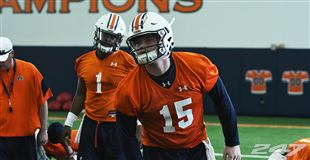 Tyler Queen, Auburn, Pro-Style Quarterback
