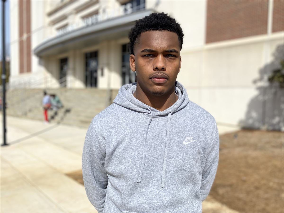 Ole Miss linebacker commit Corey Amos was in Oxford on Tuesday, but he ...