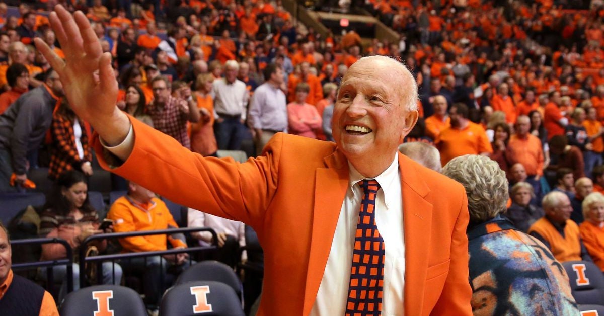 Report: Hall of Fame Illini coach Lou Henson passes at 88