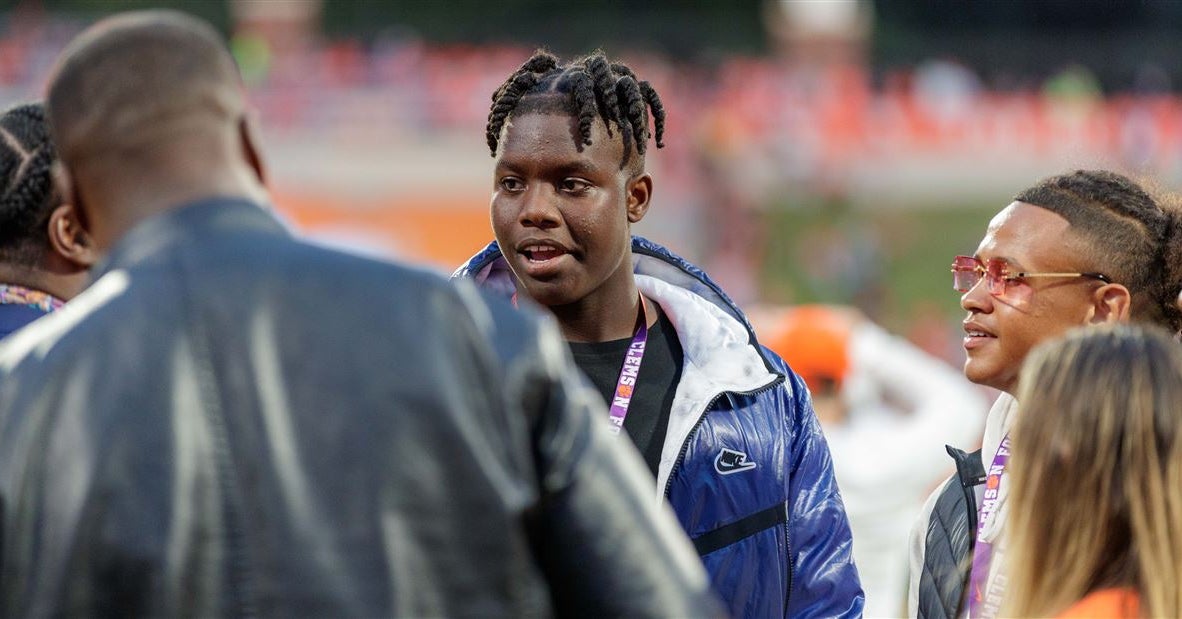 2025 OT David Sanders on the 'blessing' of early 5-star status, where ...