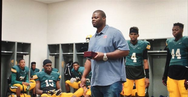 Last Chance U: Ranking the show's 15 best characters