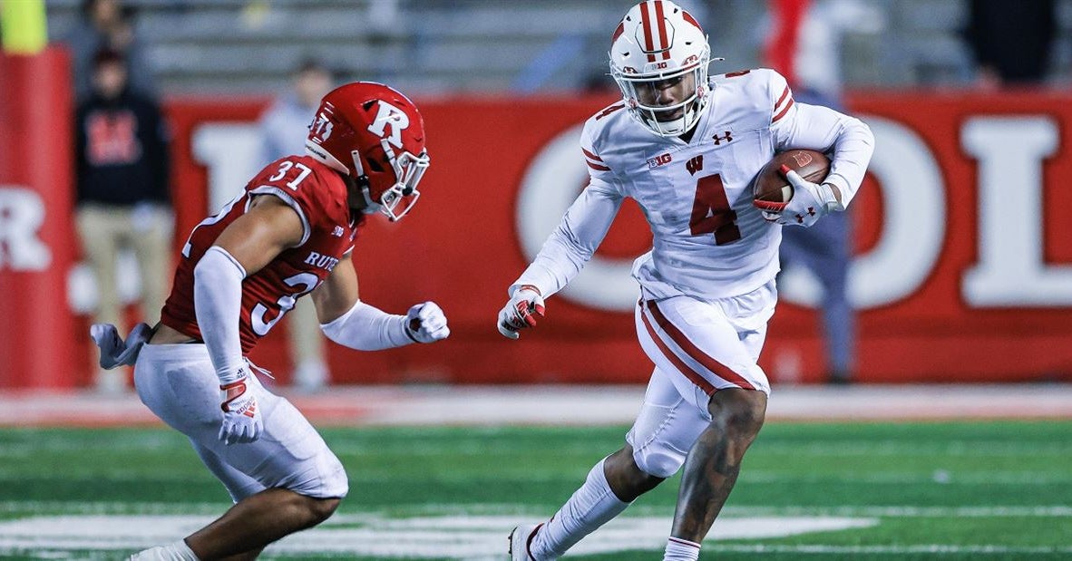 Wisconsin transfer set to take official visit to Kansas