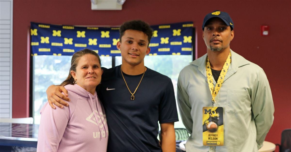 Webblog: U-M Will be Among Finalists for 4-star WR Roman Wilson