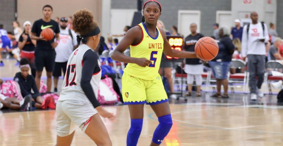 Louisville 'always watching' 2021 point guard Raven Johnson