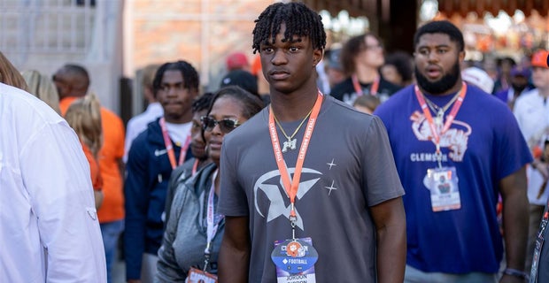 Promising in-state wide receiver checks out Clemson