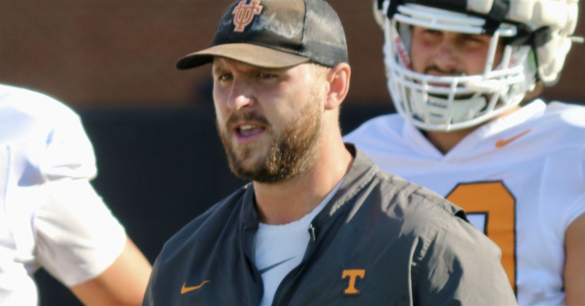 Alec Abeln discusses Vols' veterans, depth at tight end on 'Vol Calls'