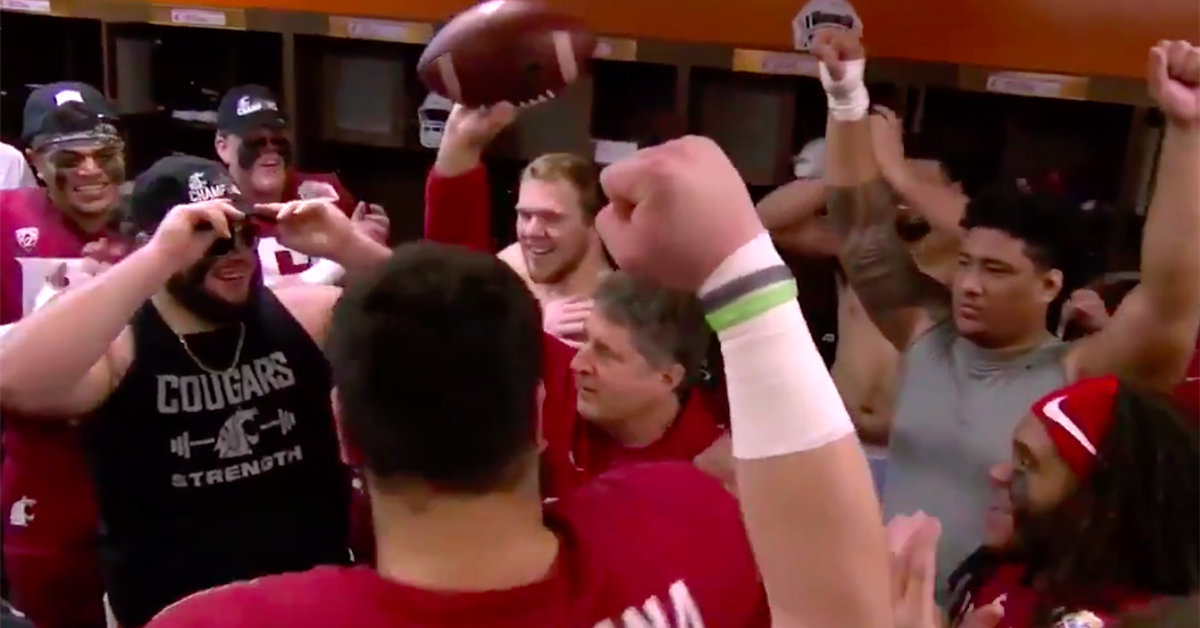 Spurrier captures moment, players erupt & Leach cracks a smile