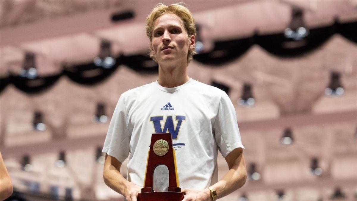 Houser Defends NCAA Title In Mile Run