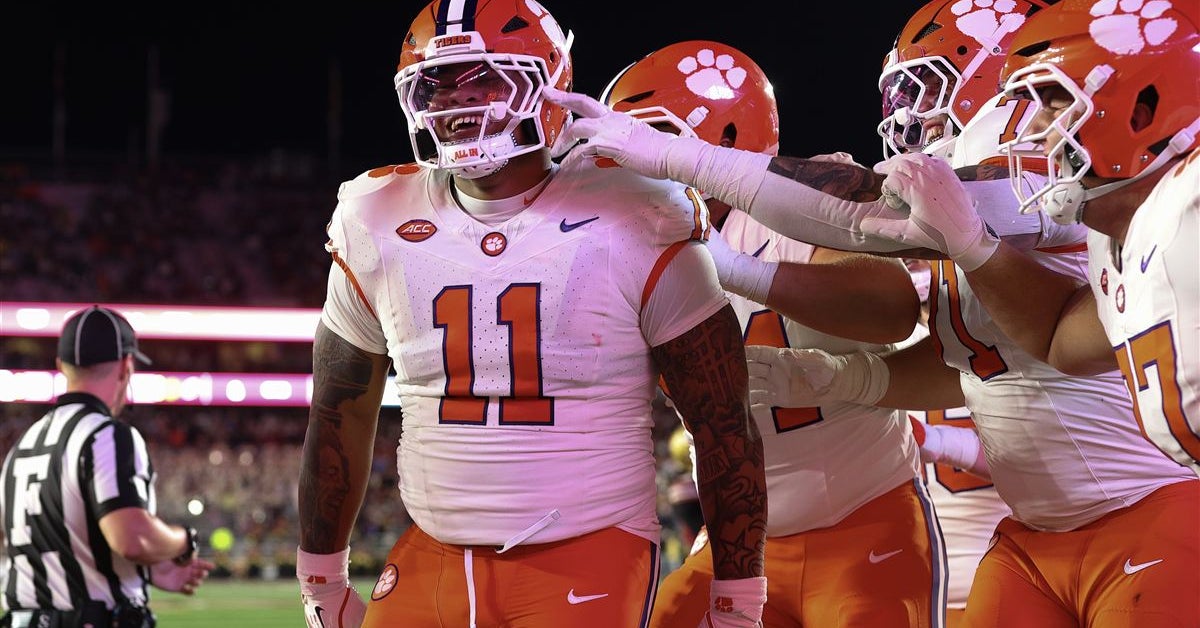 Handing out six game balls from Clemson's business-like trip to Boston ...