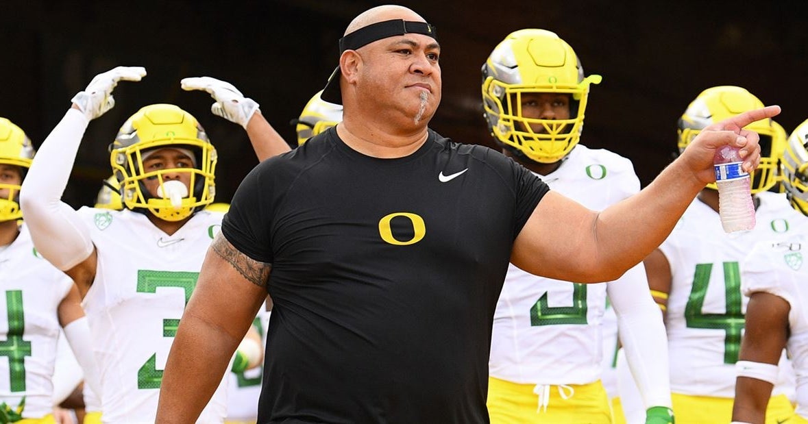 Joe Salave’a reflects on move from Oregon to Miami under Mario Cristobal