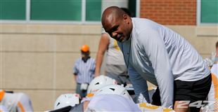 Tommy Thigpen, Linebackers Coach (FB), Tennessee Volunteers