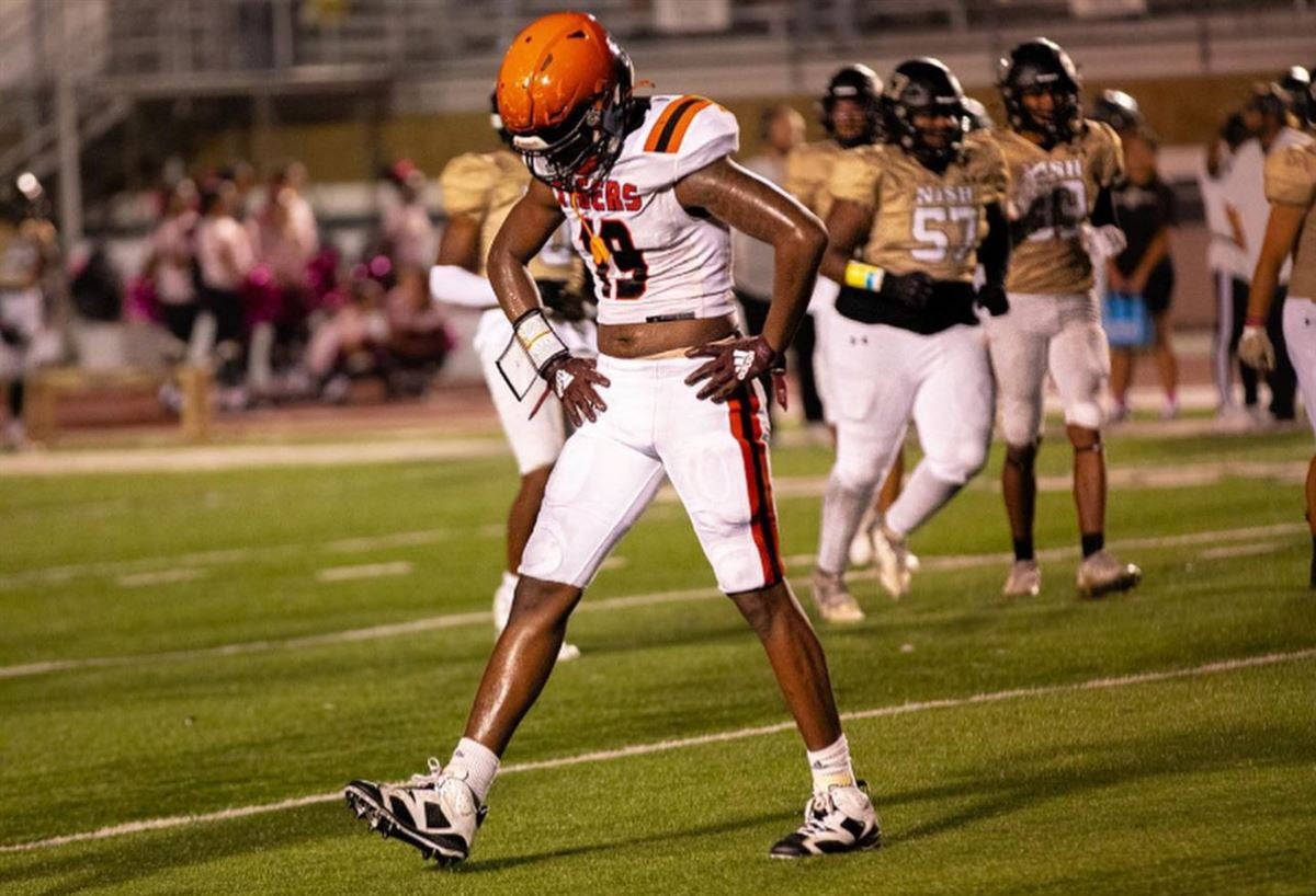 Alabama a 'dream school' offer for '25 Ole Miss LB commit Corey Amos