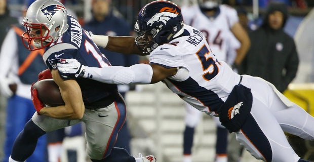 Broncos' Darrion Weems, Corey Nelson leave game with injuries