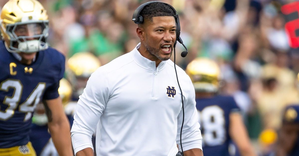 Notre Dame Coach Marcus Freeman Named to Dodd Trophy Midseason Watch List