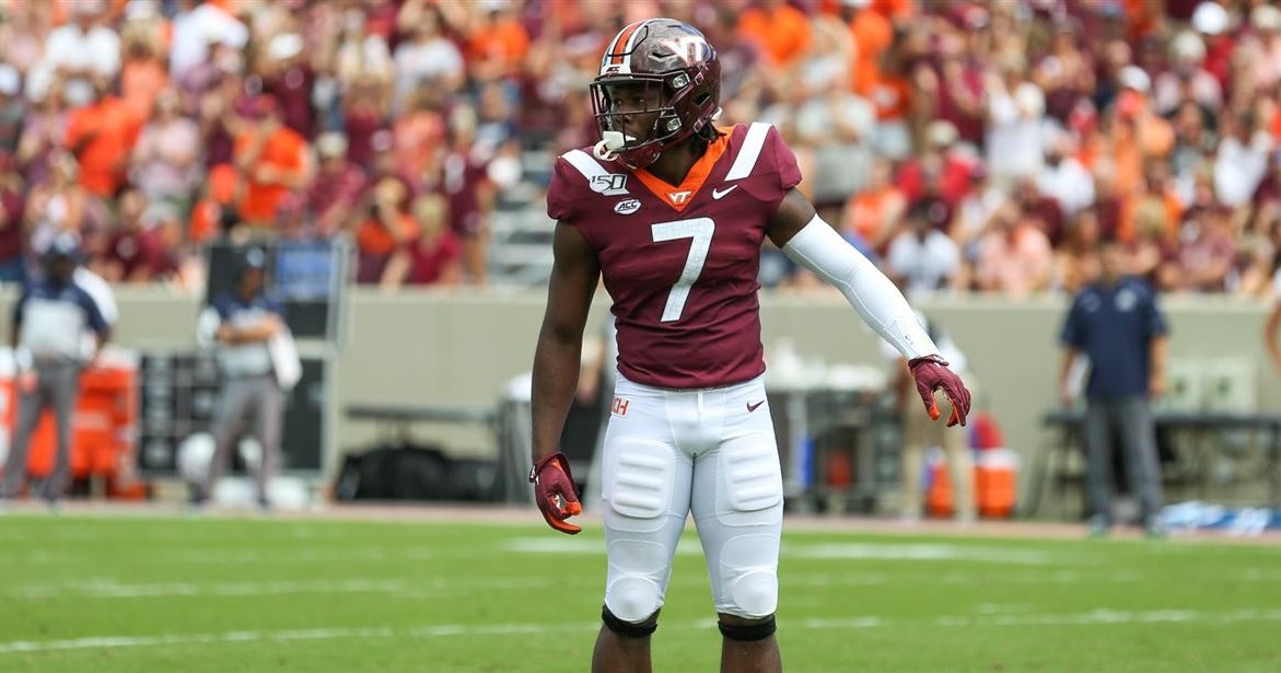 Devon Hunter to wear No. 25 versus Rhode Island