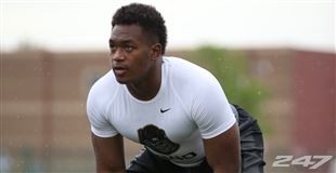 Derrick Barnes, Purdue, Inside Linebacker