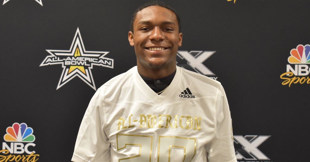 Michigan commit A.J. Henning honored as an All-American