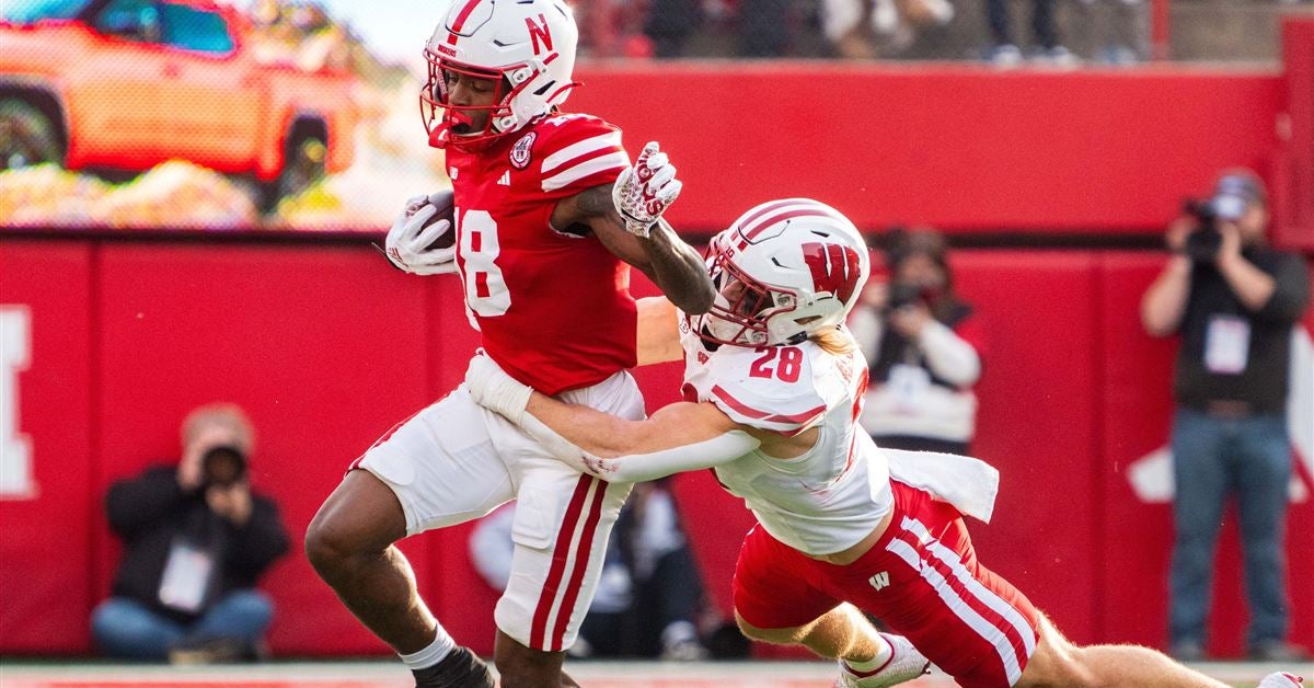 PFF: Grades, snap counts and more from Badgers’ defense at Nebraska
