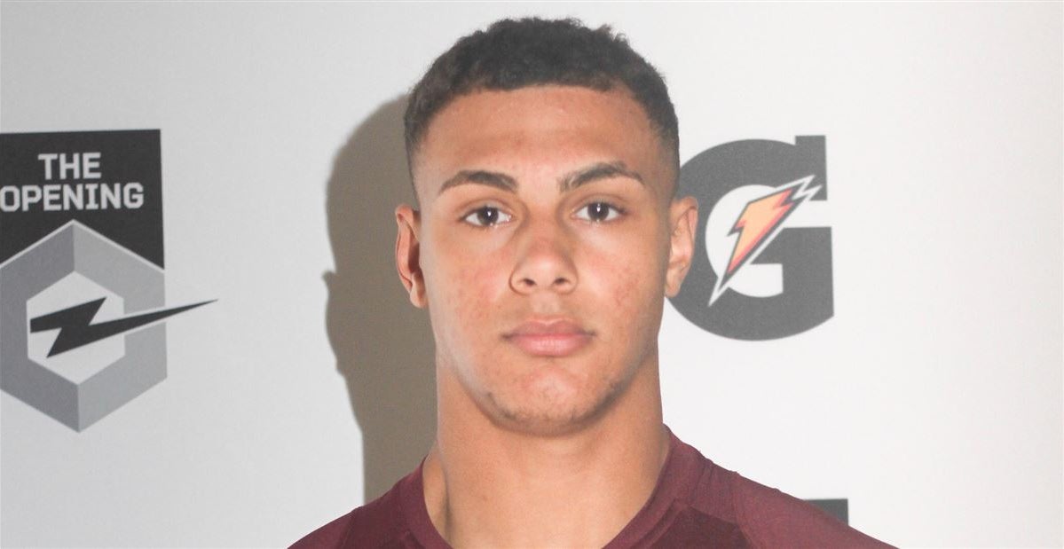 Mesquite athlete Dylan McGill pulls the trigger on the Gophers