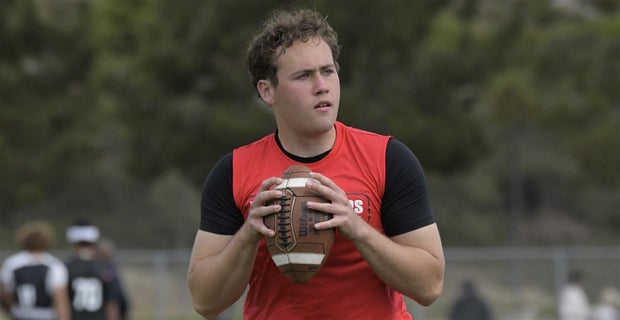 Oregon offers four-star 2027 quarterback Dane Weber