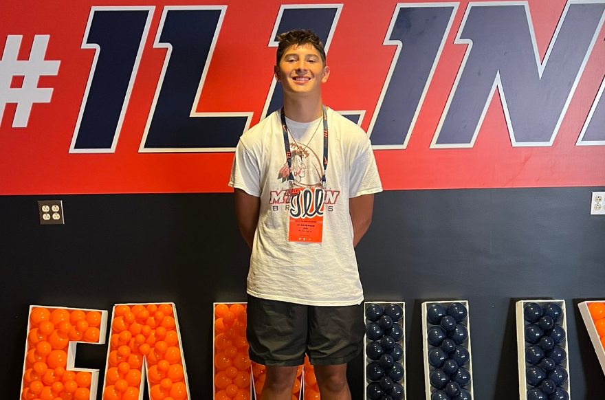 Illini offer in-state Class of 2026 TE JC Anderson: 'I could not stop ...
