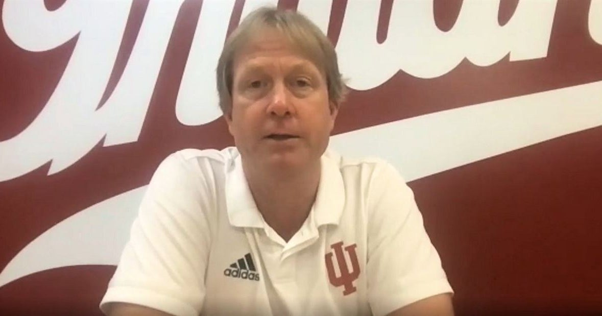 Hoosier Olympian Preview: Swimming coach Ray Looze