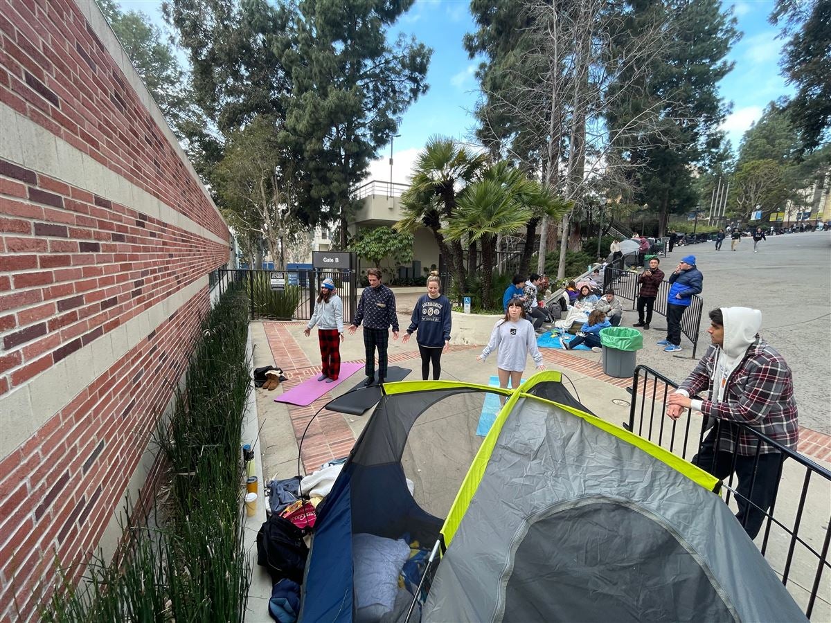 Photos: Students camping out for UCLA/Arizona game