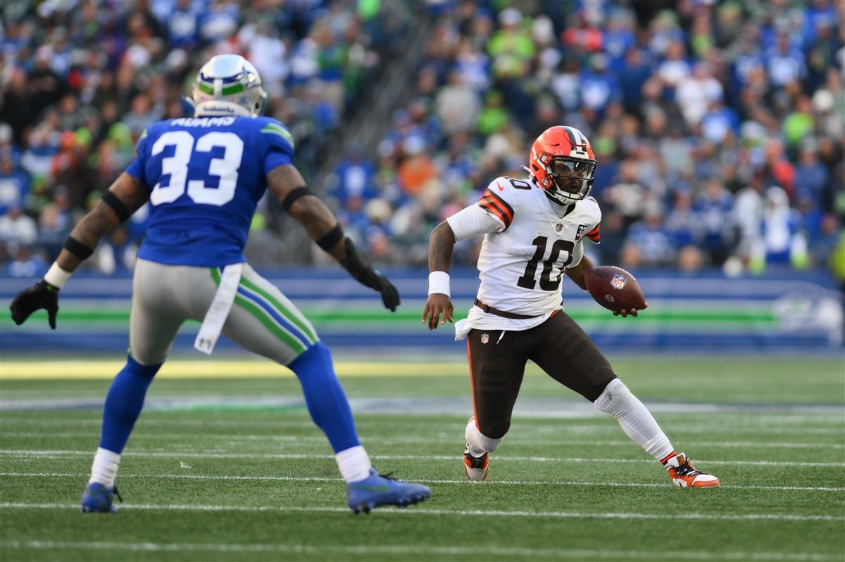 Cleveland Browns Sign Quarterback PJ Walker To Practice Squad