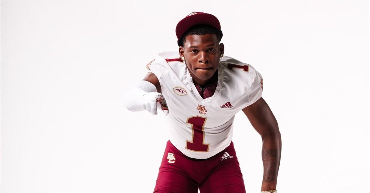 Safety Omarion Davis commits to Boston College
