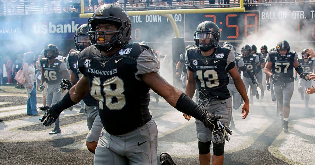 Vanderbilt announces 2020 football captains
