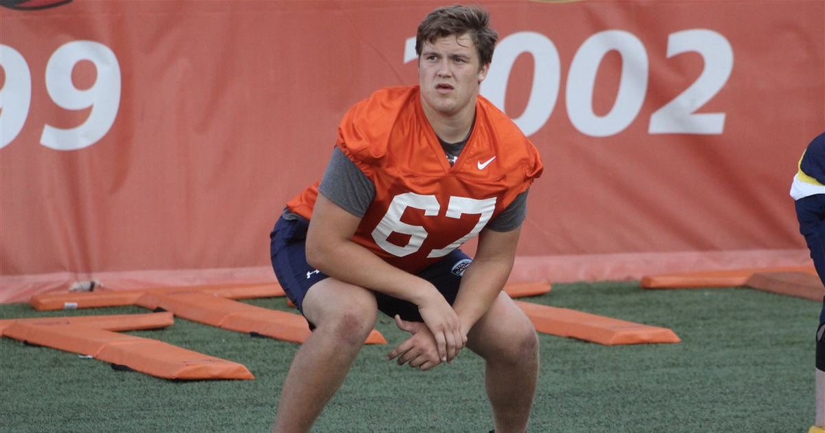 3-star OT Monroe Mills on Illini offer: 'It means so much'