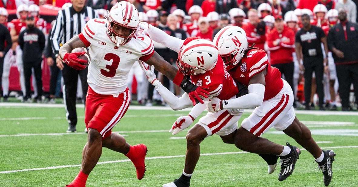 Husker defensive snap counts and PFF grades v. Wisconsin