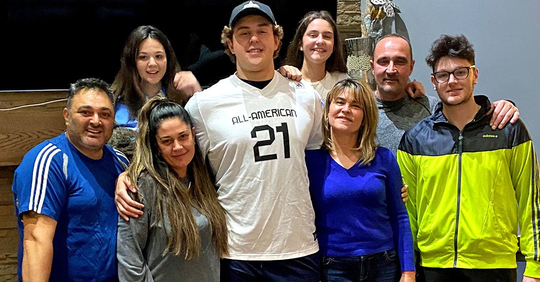 Iowa commit David Davidkov presented with All-American jersey