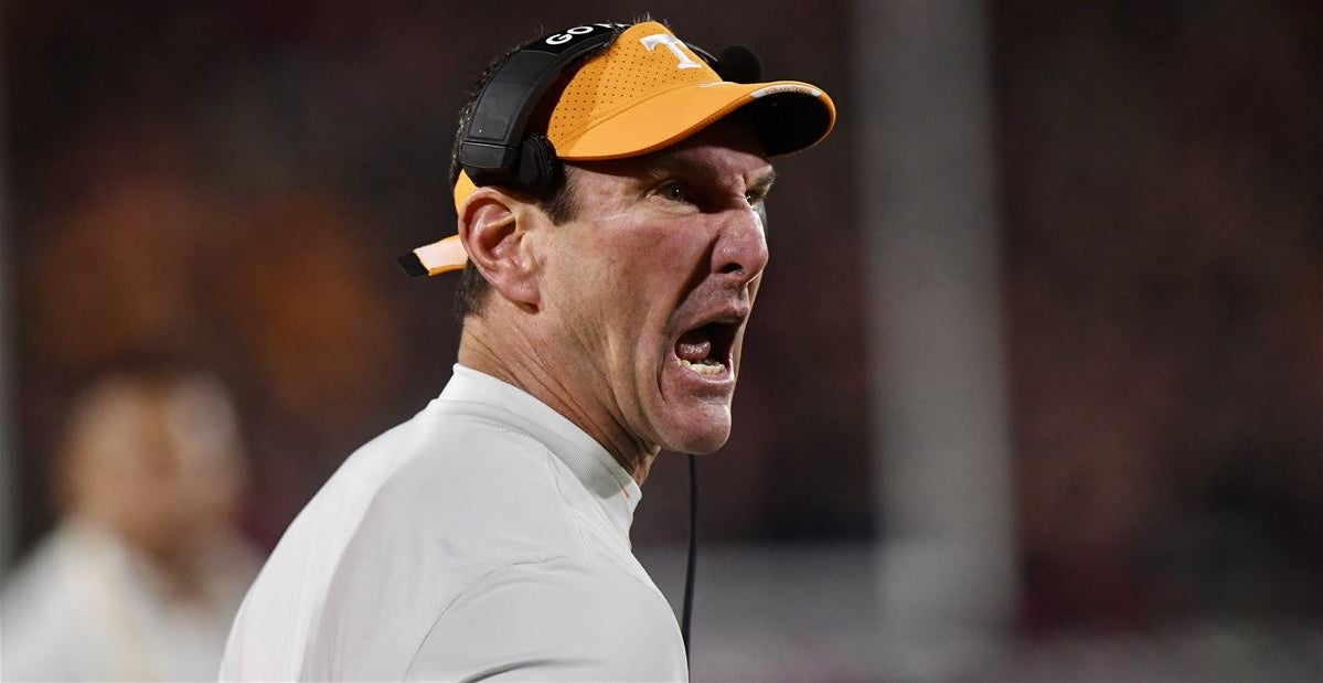 USC football hires Mike Ekeler as special teams coordinator