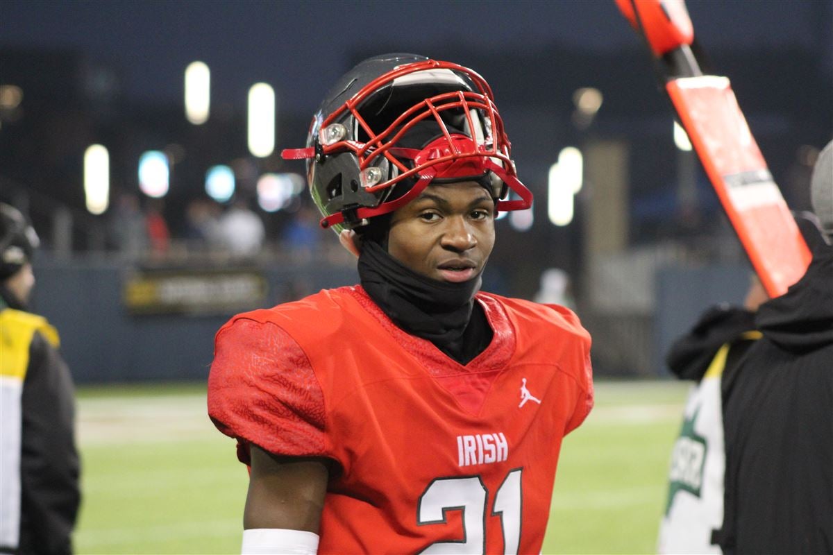 Wisconsin Hosts Priority 2026 DB Victor Singleton - Football Alliance