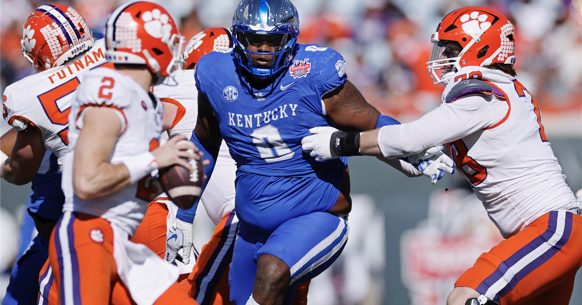 Deone Walker named Preseason All-American