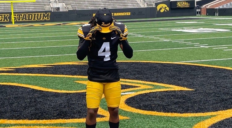 Florida running back Jaziun Patterson commits to Iowa