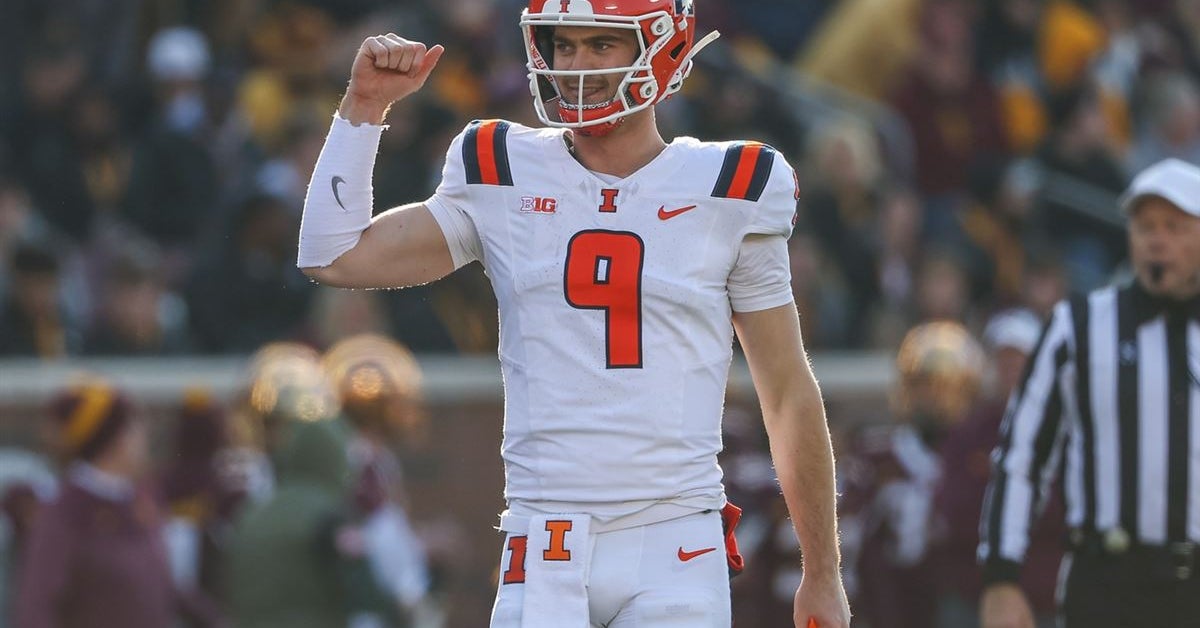 Illini notebook: QB Luke Altmyer still not cleared to play; Bielema has ...