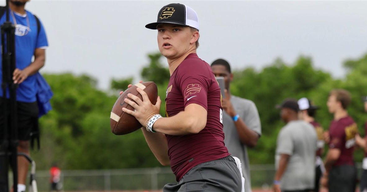 Tanner Bailey signs with South Carolina Gamecocks